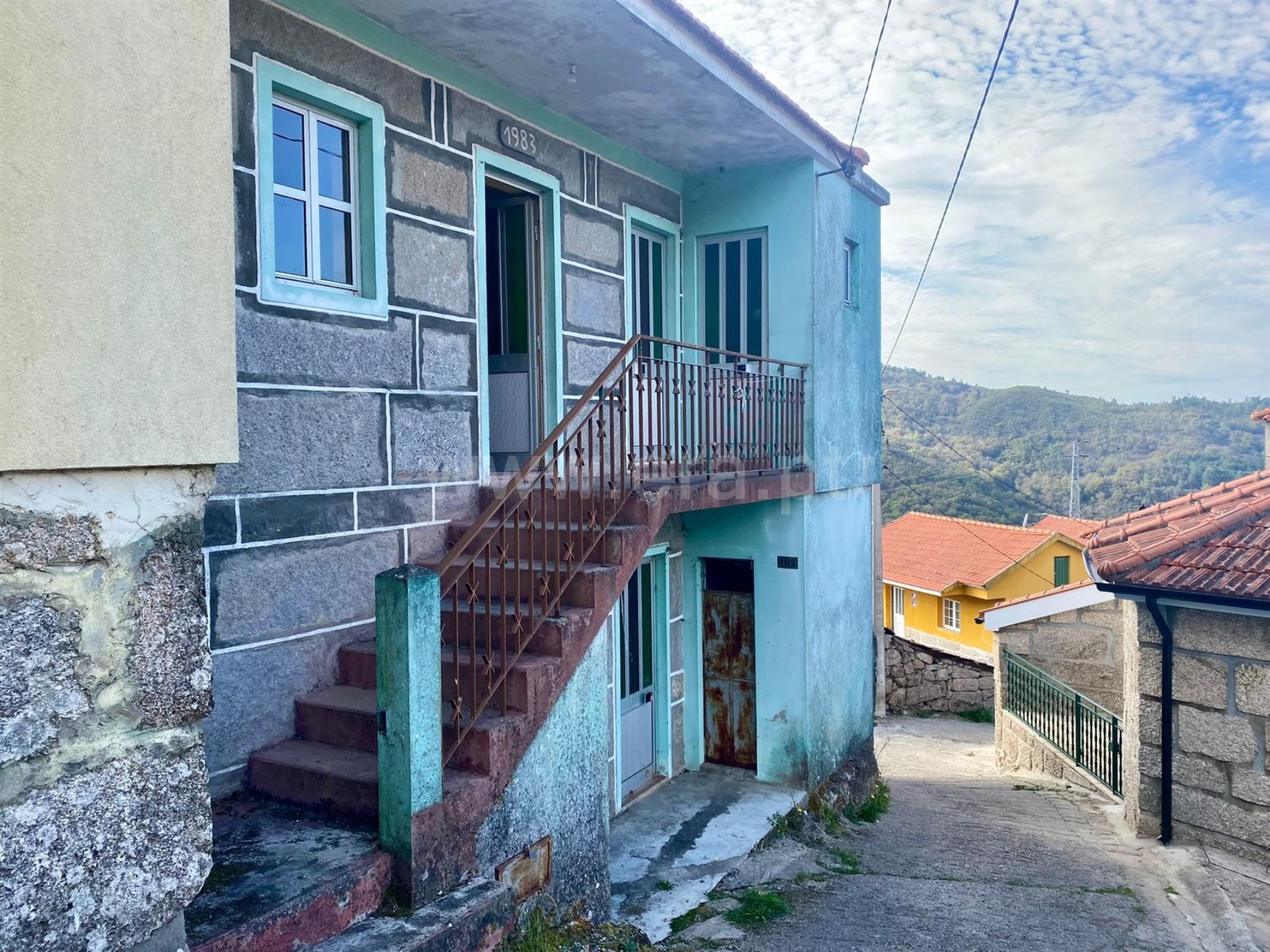 Moradia Rústica T2 Candemil | ERA Imobiliária