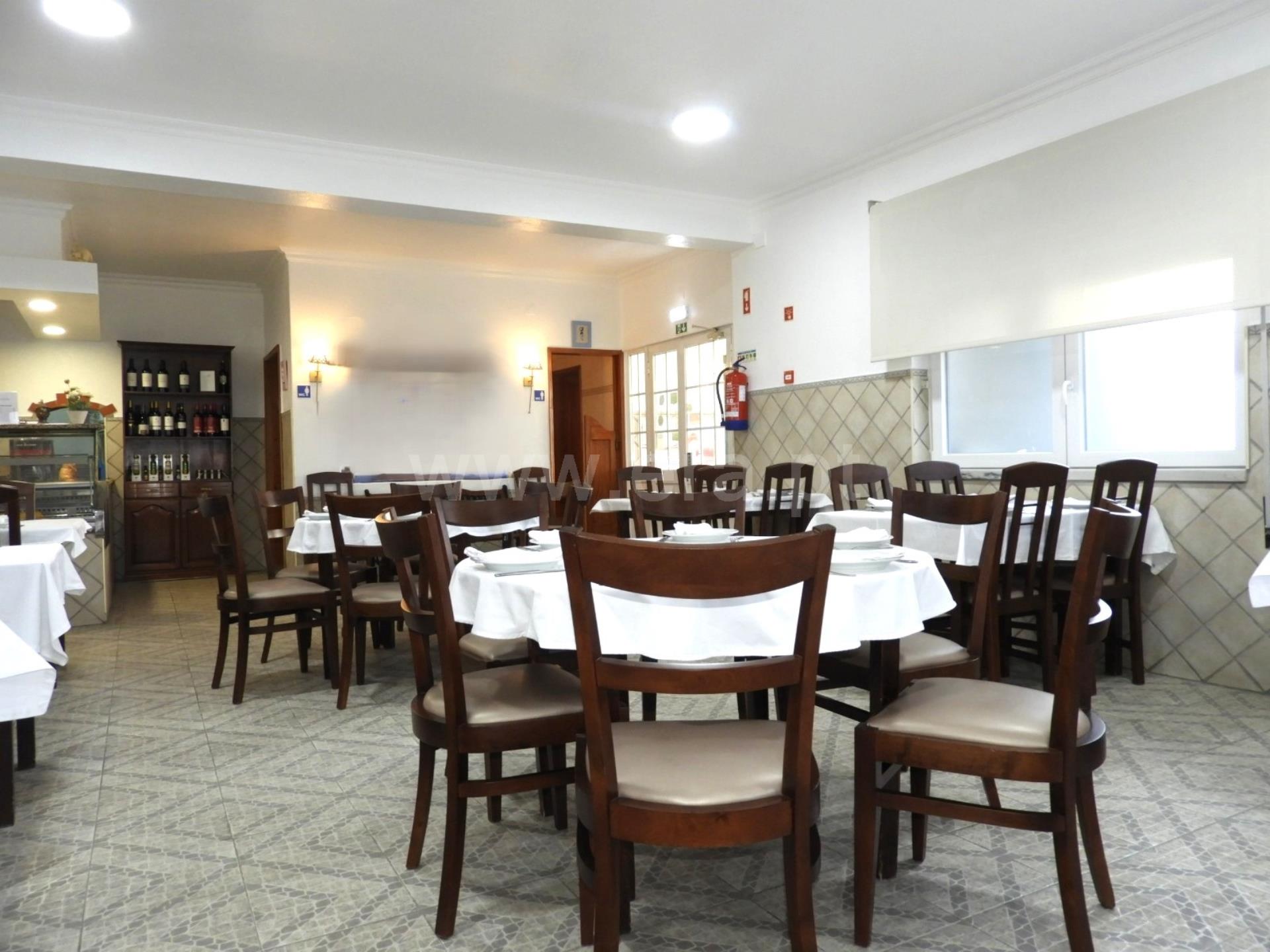 Restaurante T3 Santarém (Marvila), Santa Iria da Ribeira de